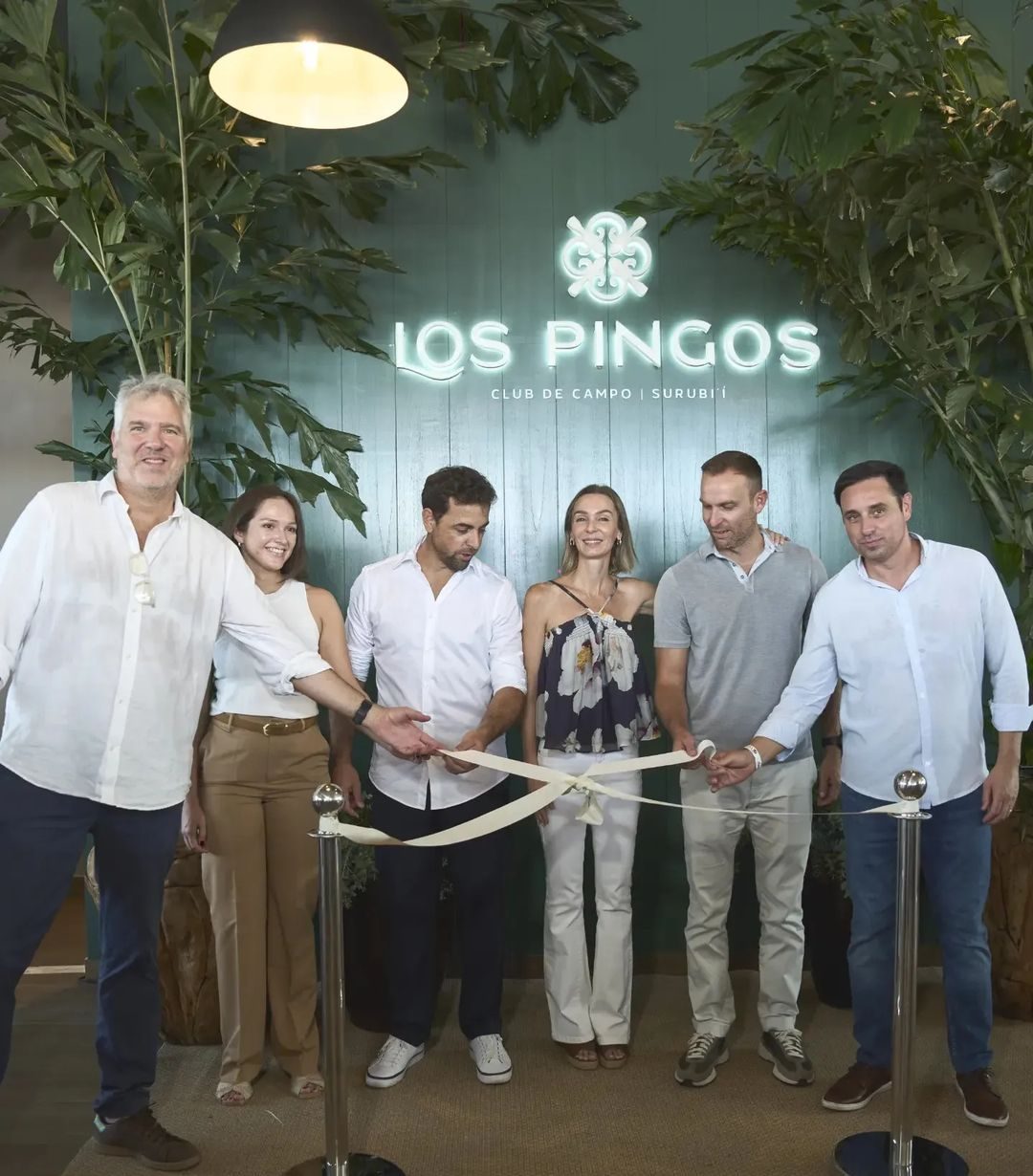 Los Pingos Club de Campo inauguró su showroom en Surubi’i - Proyecta